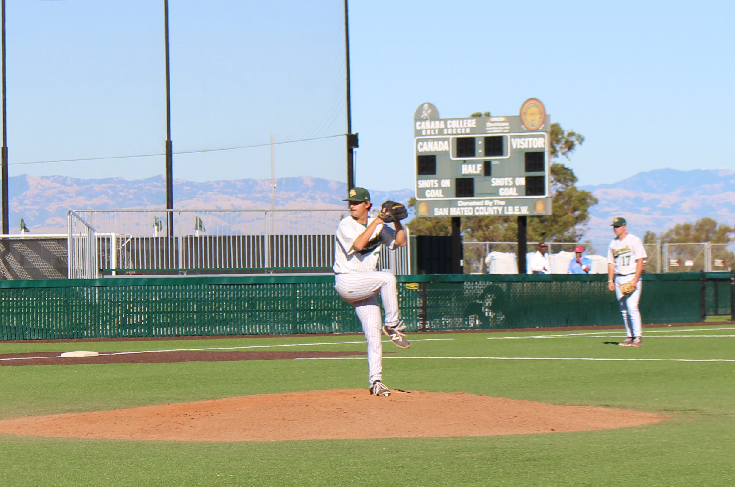 Legends Take One Run Win over Long Beach - Legends Bay Area Baseball ...